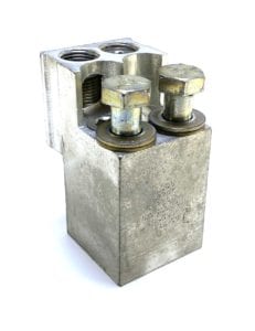 ILSCO TA1200NB1 D2247 AL9CU 4/0-500MCM Lug w/Inserts + Bolts