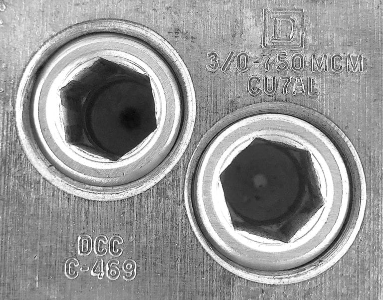 Square D DCCC469 3/0-750MCM CU7AL Lugs w/Inserts (Set of 3)