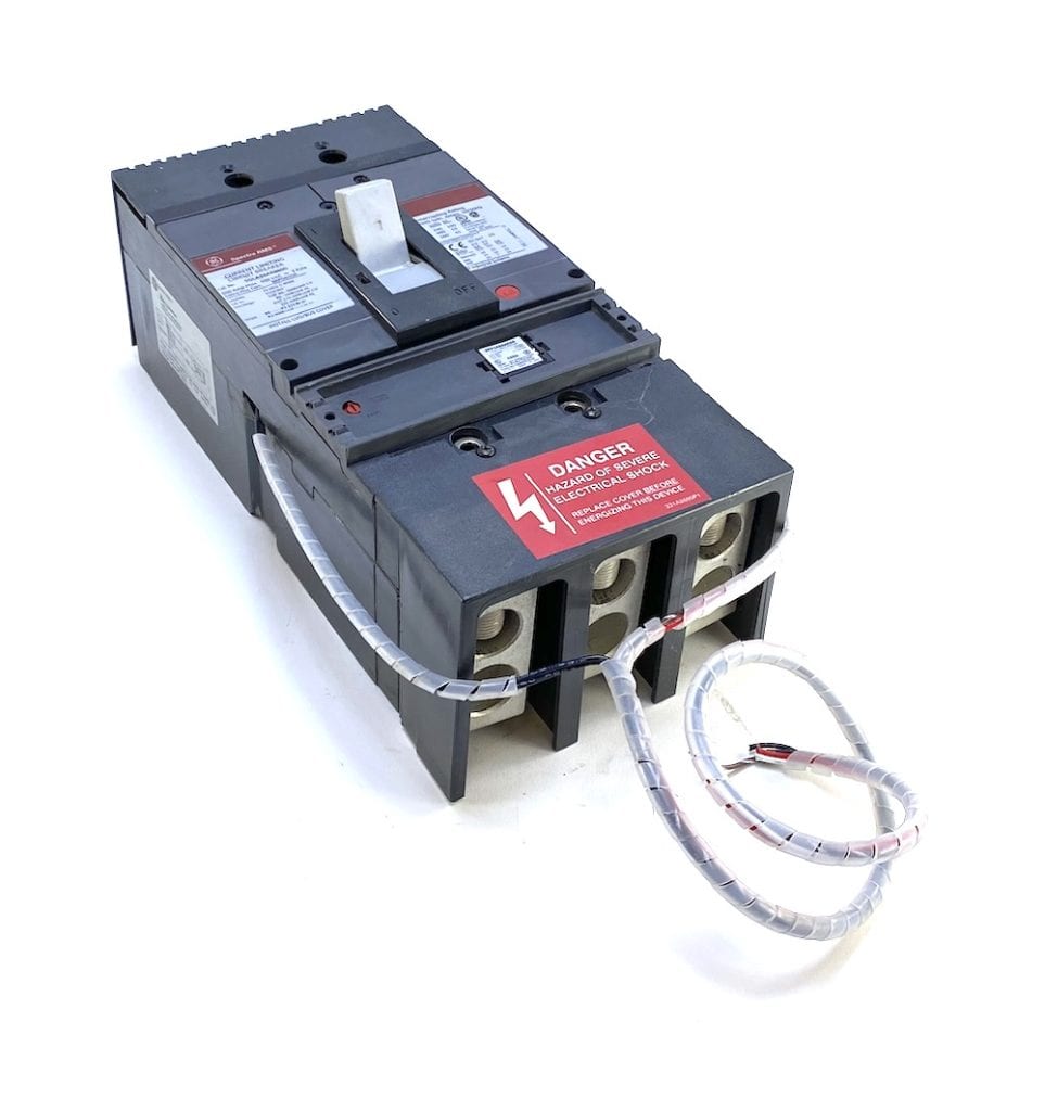 General Electric SGLA36AT0600 3P 600A 600V Breaker w/Shunt + Aux ...