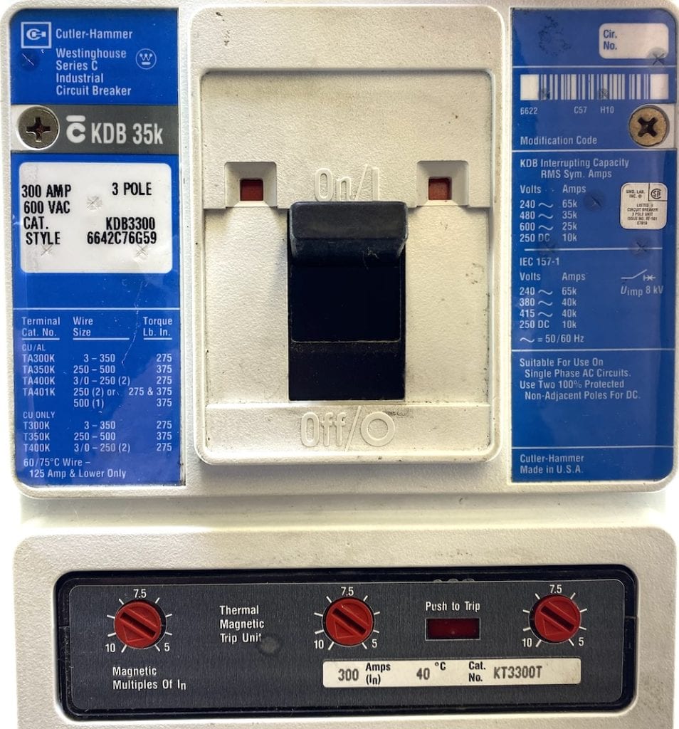 Cutler Hammer KDB3300 3Pole 300A 600V Circuit Breaker w/300A Trip