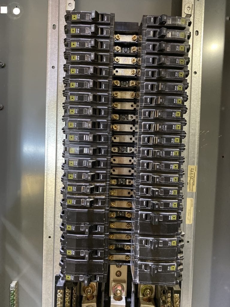 Square D MH50WP 3P4W 150A 208Y/120V 42 Cir Type 3R Breaker Panelboard ...