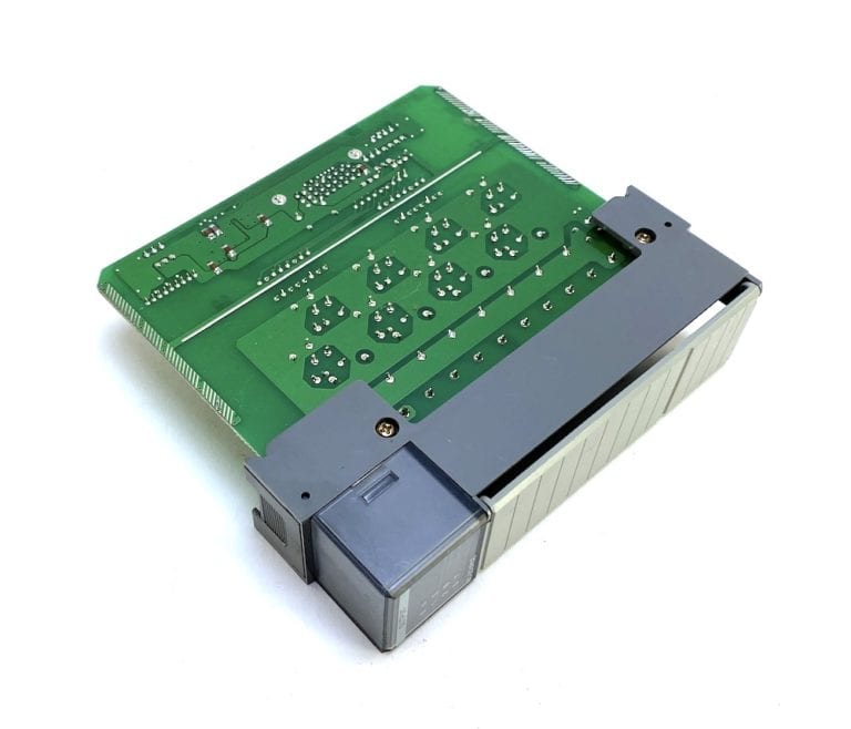 Allen Bradley 1746-OB8 SLC 500 Series A DC-Source Output Module ...