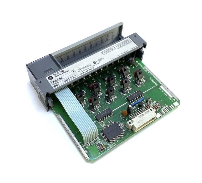 Allen Bradley 1746-OB8 SLC 500 Series A DC-Source Output Module ...