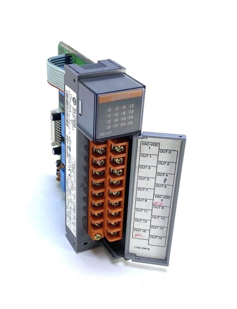 Allen Bradley 1746-OW16 SLC 500 Series C Output Module