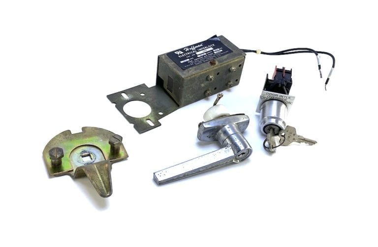 Hoffman AEK115 120V Electrical Interlock w/Handle + Key Operator ...