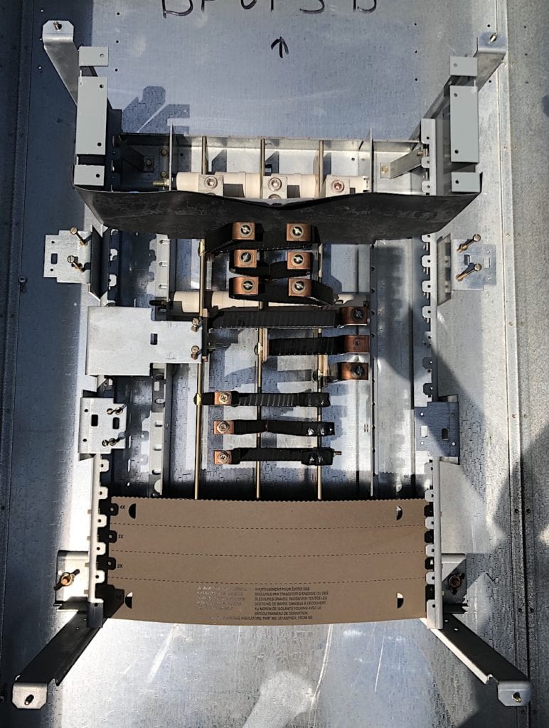 General Electric 3 Pole 400 Amp 480 Vac APNB Heat Rated Panel ...