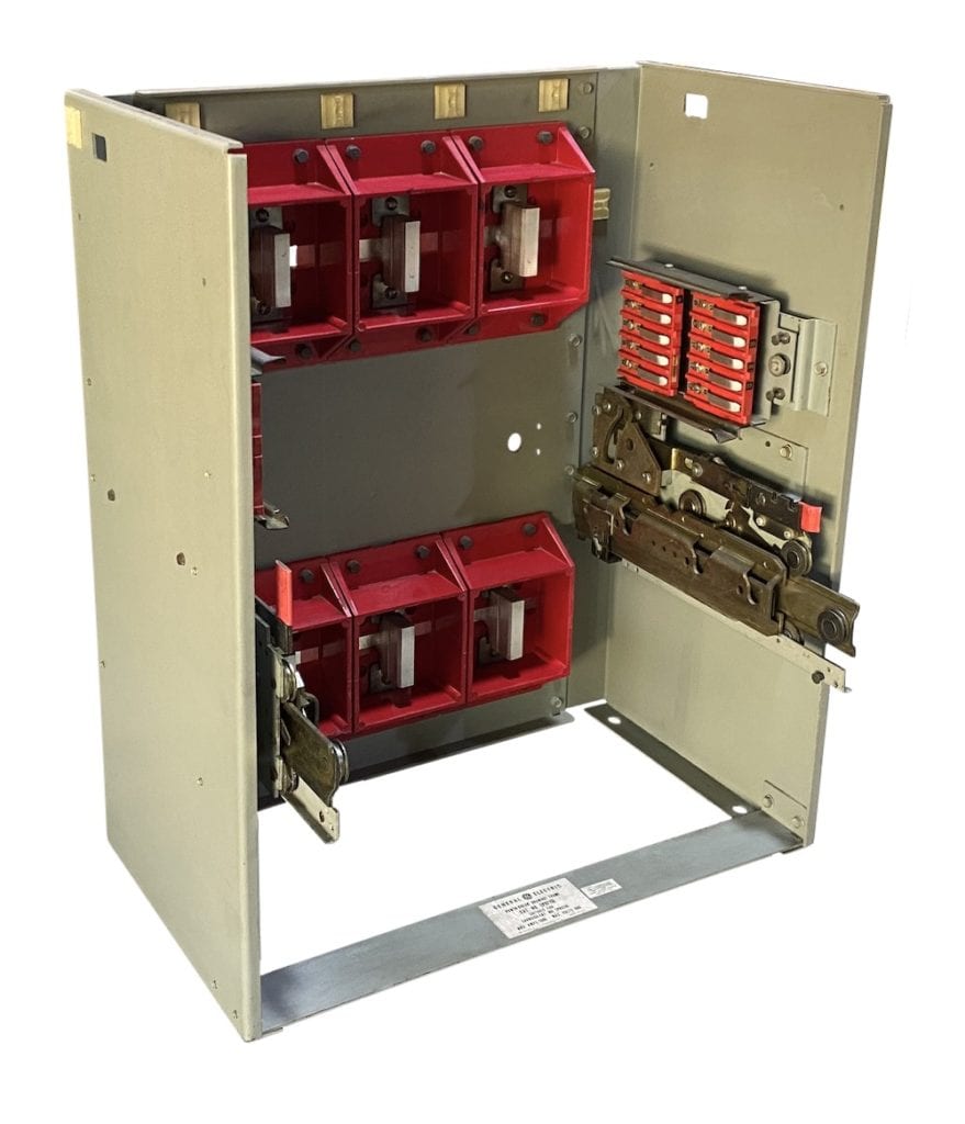 General Electric TPDF16E 1600 Amp 600V Power Break Drawout Frame