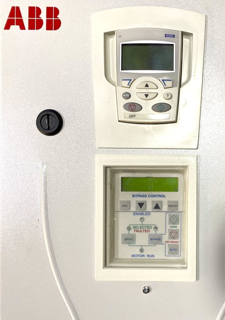 ABB ACH550-BCR-015A 3 Phase 380-480 Vac 15.4 Amp 10 HP VFD Drive