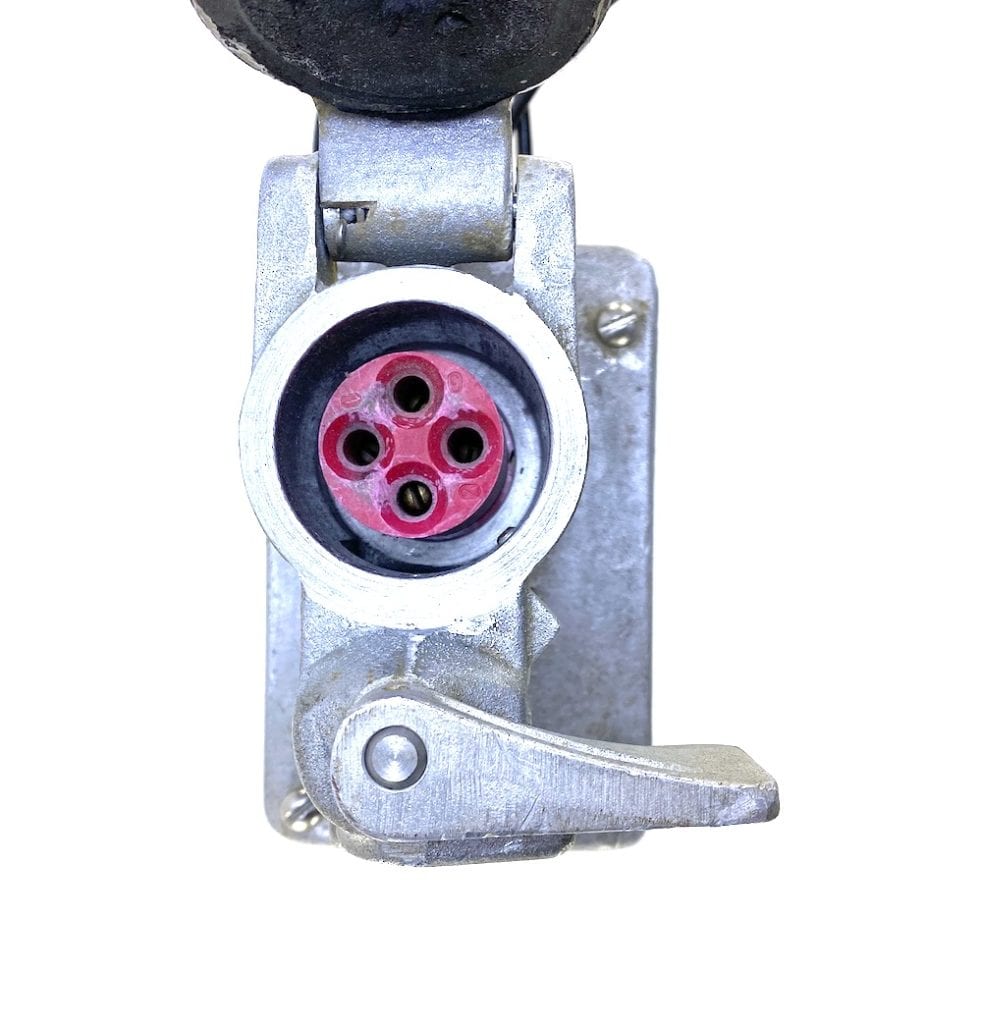 Eaton Crouse-Hinds 7565-D Explosion Proof Receptacle Plug w/Bolts