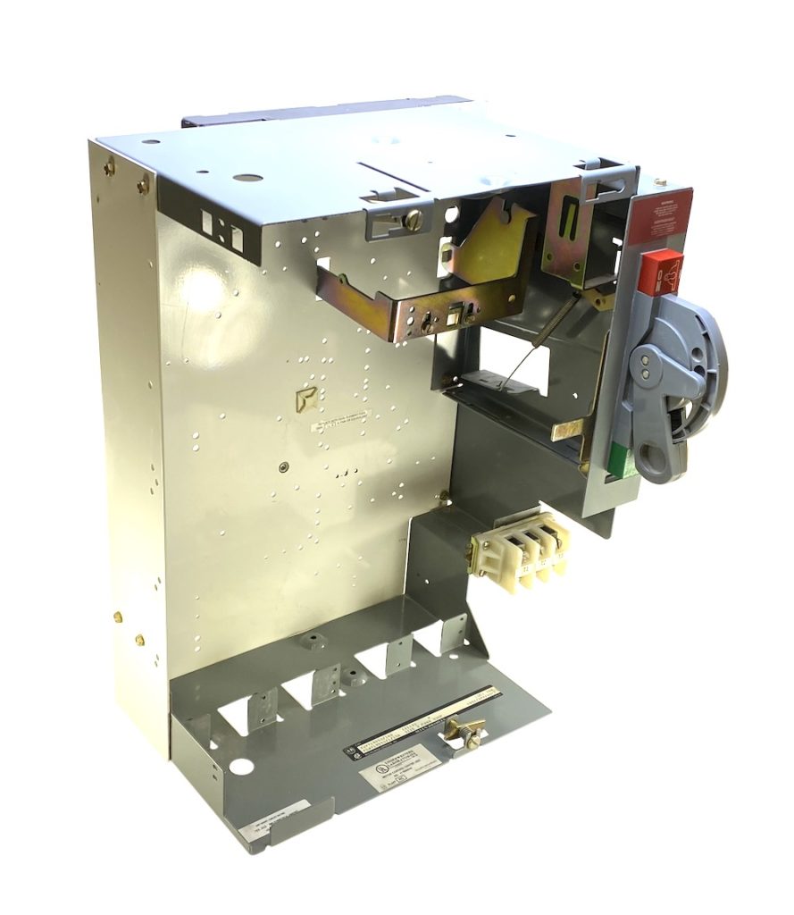 Eaton 3 Phase 480 V Delta 100 Amps 3 Wire Type 3R Main Breaker Panel ...