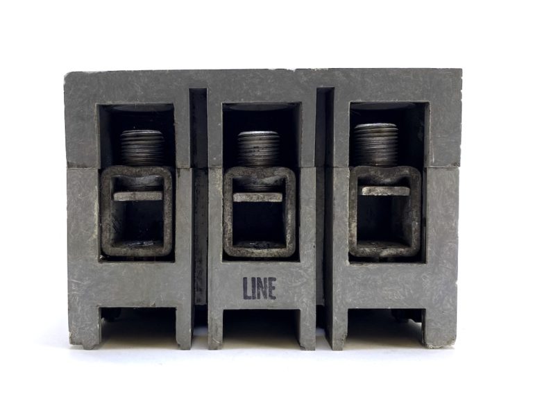 Westinghouse HKA3225F 3 Pole 225 Amp 600 Vac Circuit Breaker