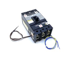 Square D 3P4W 1000A 208/120V 42 Circuits MLO I-Line Breaker Panel