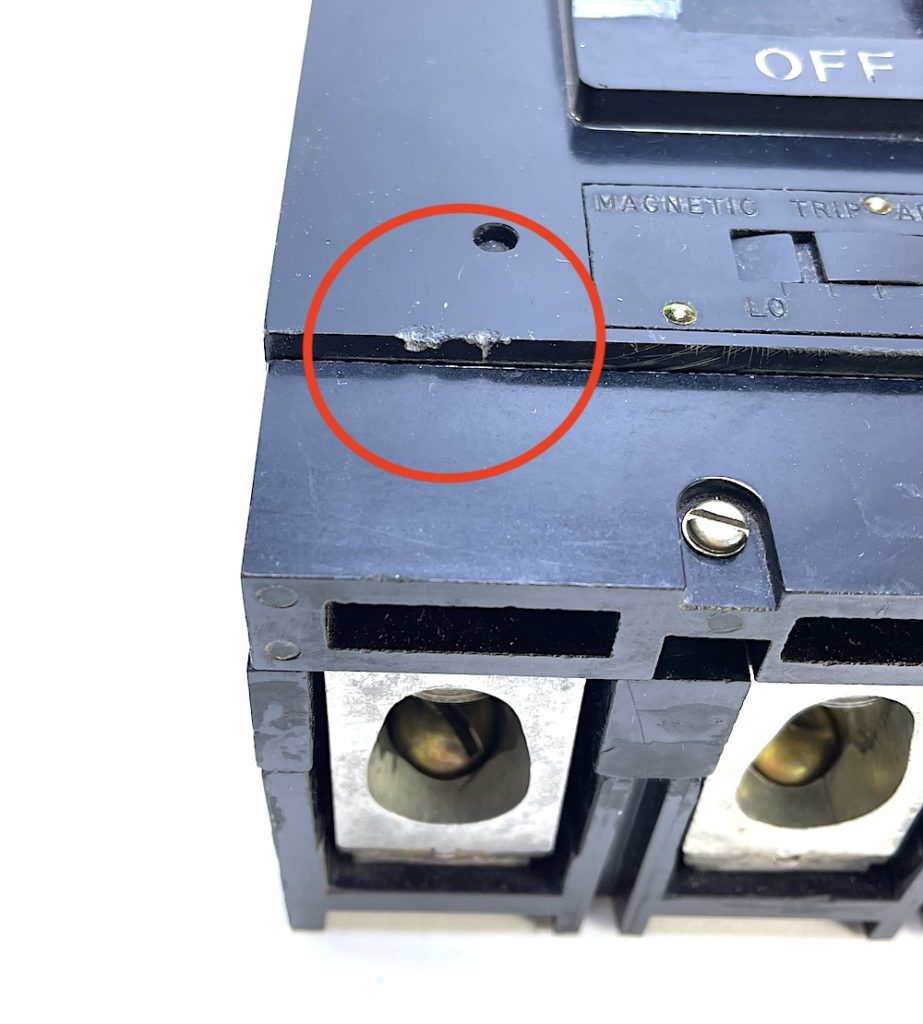 Square D LAL36400 3 Pole 400 Amp 600 Vac Circuit Breaker (CHIP)