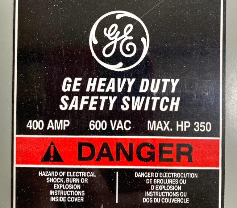 General Electric TH3365R 3P 400A 600V NEMA 3R Safety Switch (NEW)