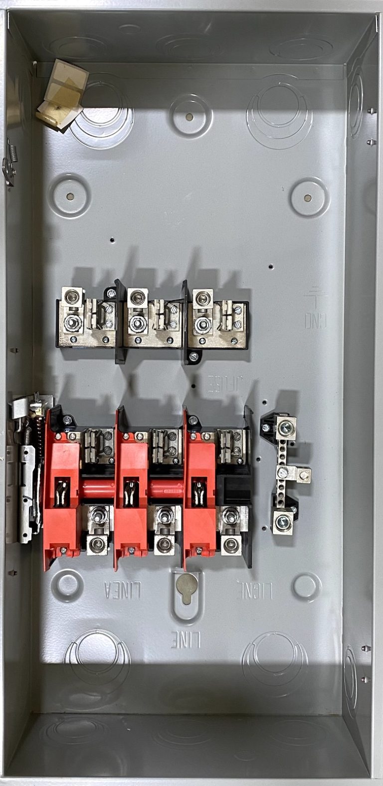 Siemens GF324N 3P4W 200 Amp 240 Vac Fusible Safety Switch (NIB)