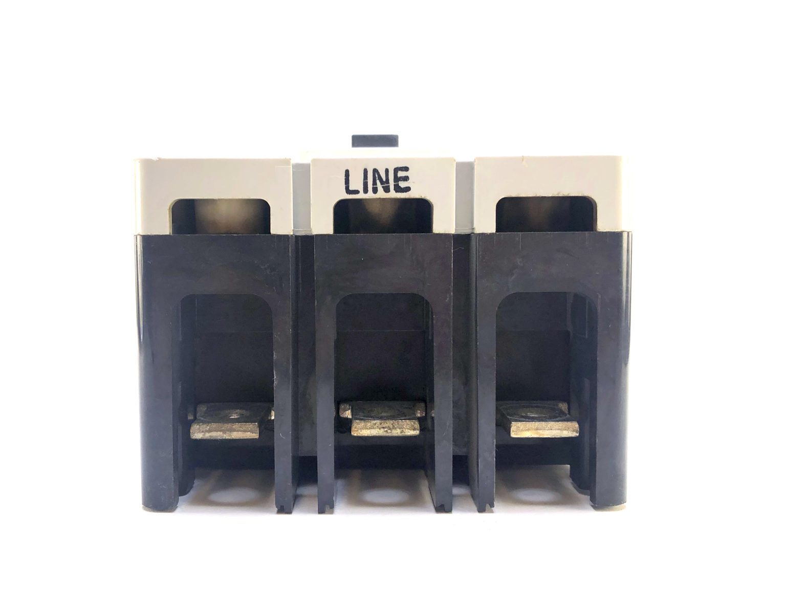 Westinghouse HKD3400F 3P 400 Amp 600V Breaker w/400A Trip (CHIP)