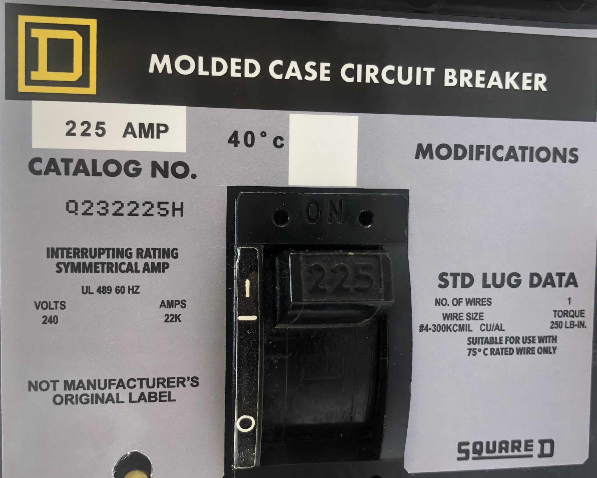 Square D Q232225H 3 Pole 225 Amp 240 Vac I-Line Circuit Breaker