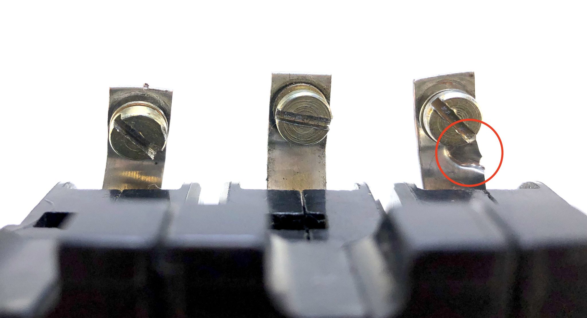 Square D EHB34100 3 Pole 100Amp 480Y/277V Bolt-On Circuit Breaker ...