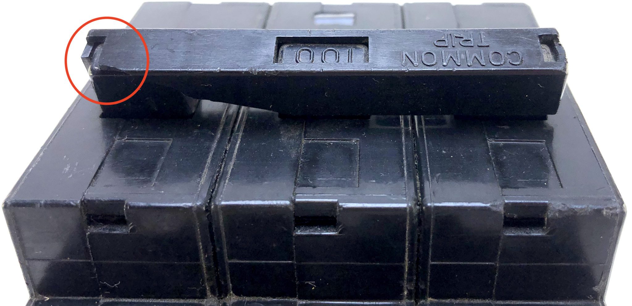 Square D EHB34100 3 Pole 100Amp 480Y/277V Bolt-On Circuit Breaker ...