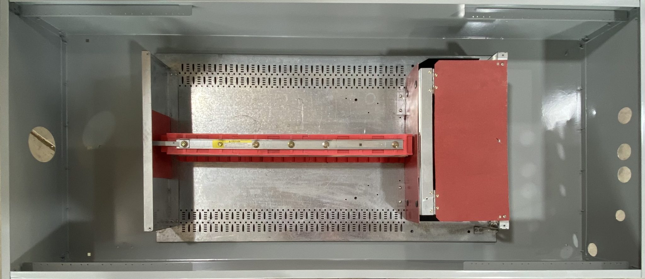 Square D HCM 3P4W 400 Amp 480V 42 Cir Type 3R I-Line MLO Panel