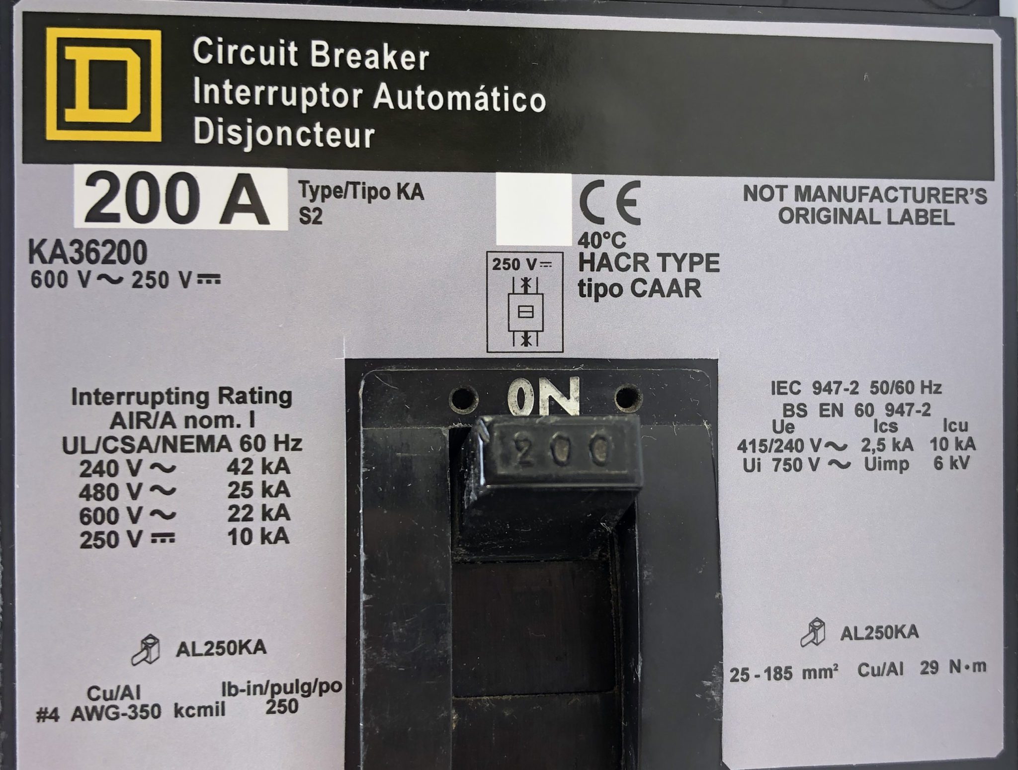 Square D KA36200 3Pole 200A 600V I-Line Circuit Breaker (CRACK)