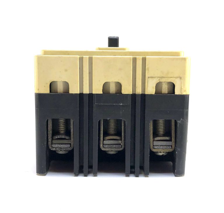 Eaton/Cutler Hammer HFD3020 3 Pole 20 Amp 600 Vac Circuit Breaker