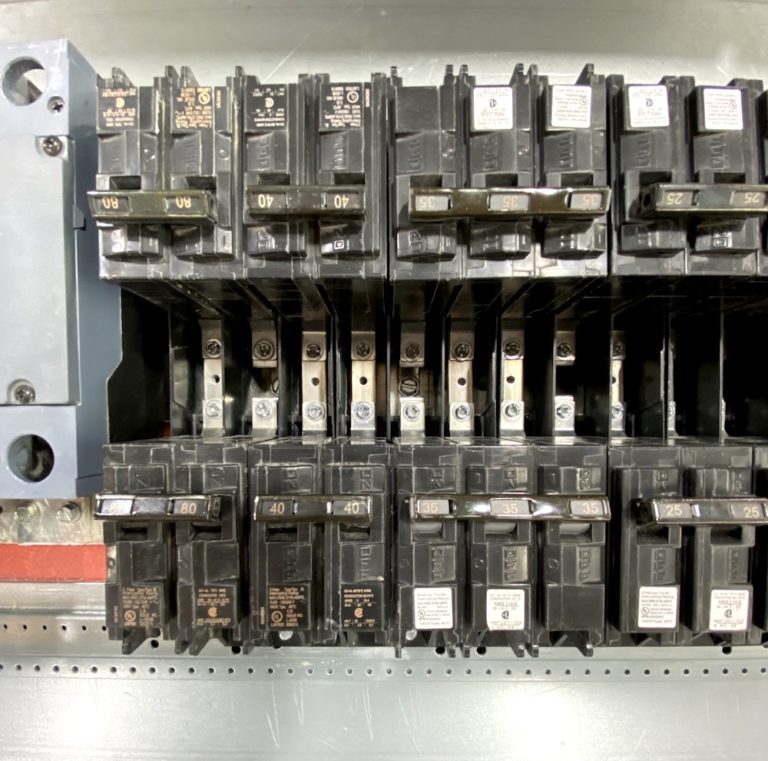 Siemens P2 3P4W 400 Amp 208Y/120V MLO Panel w/Breakers (SURPLUS)