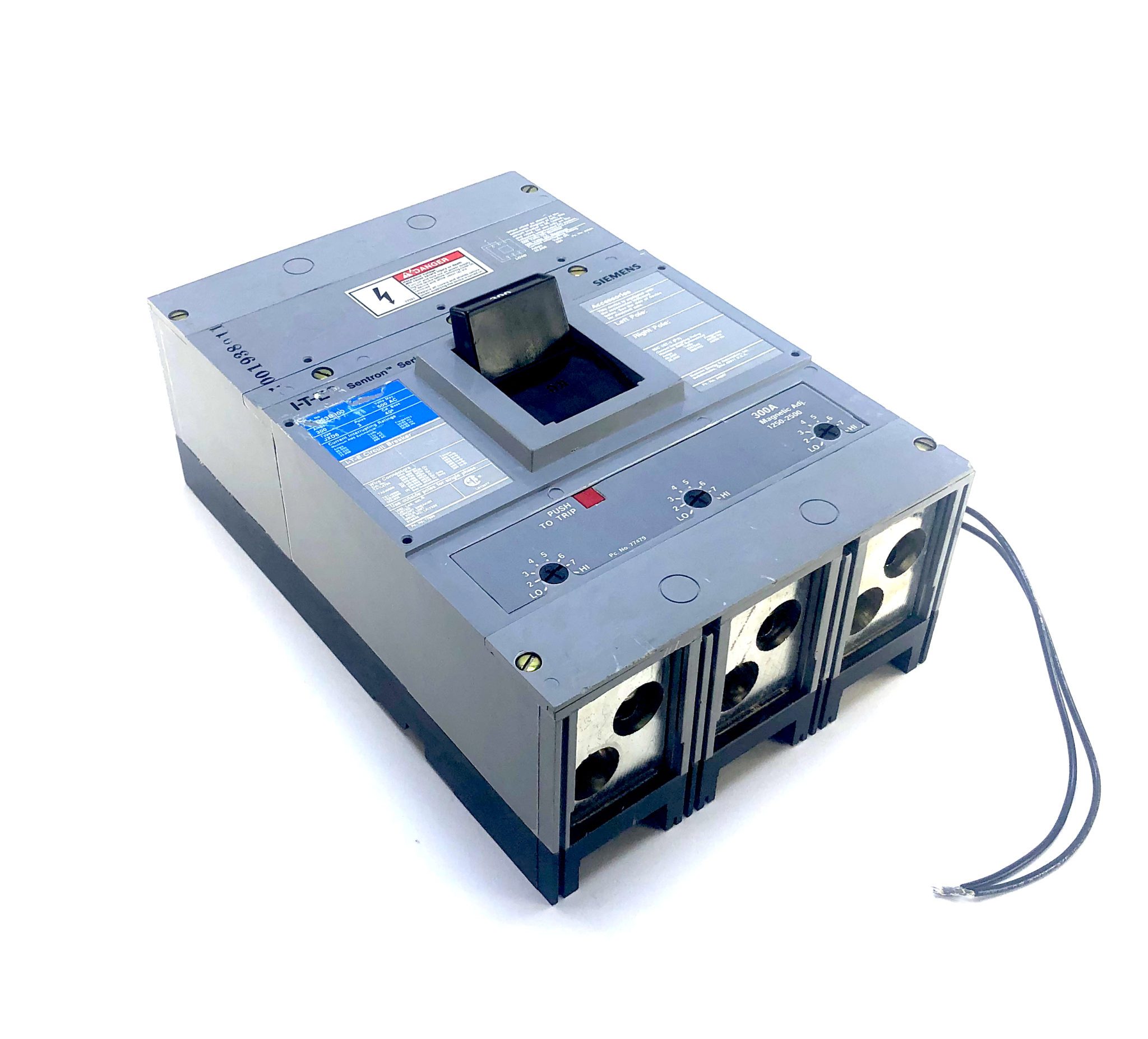 Siemens JXD63B300 3 Pole 300 Amp 600 Vac Breaker w/Shunt (CHIP)