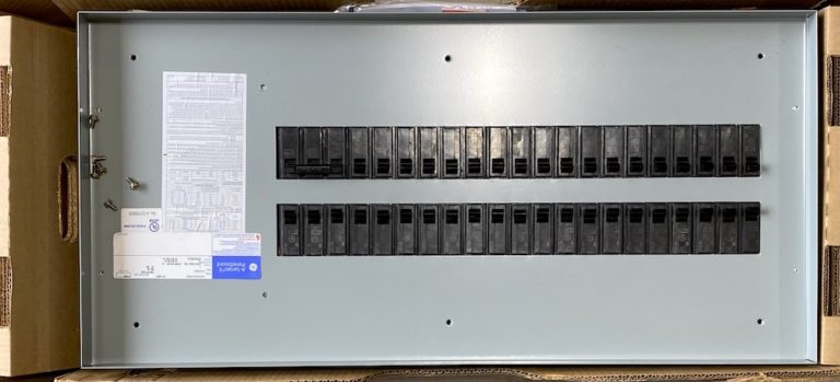 General Electric AQM3422MBX 3P4W 225A 208V Panel Interior (NEW)