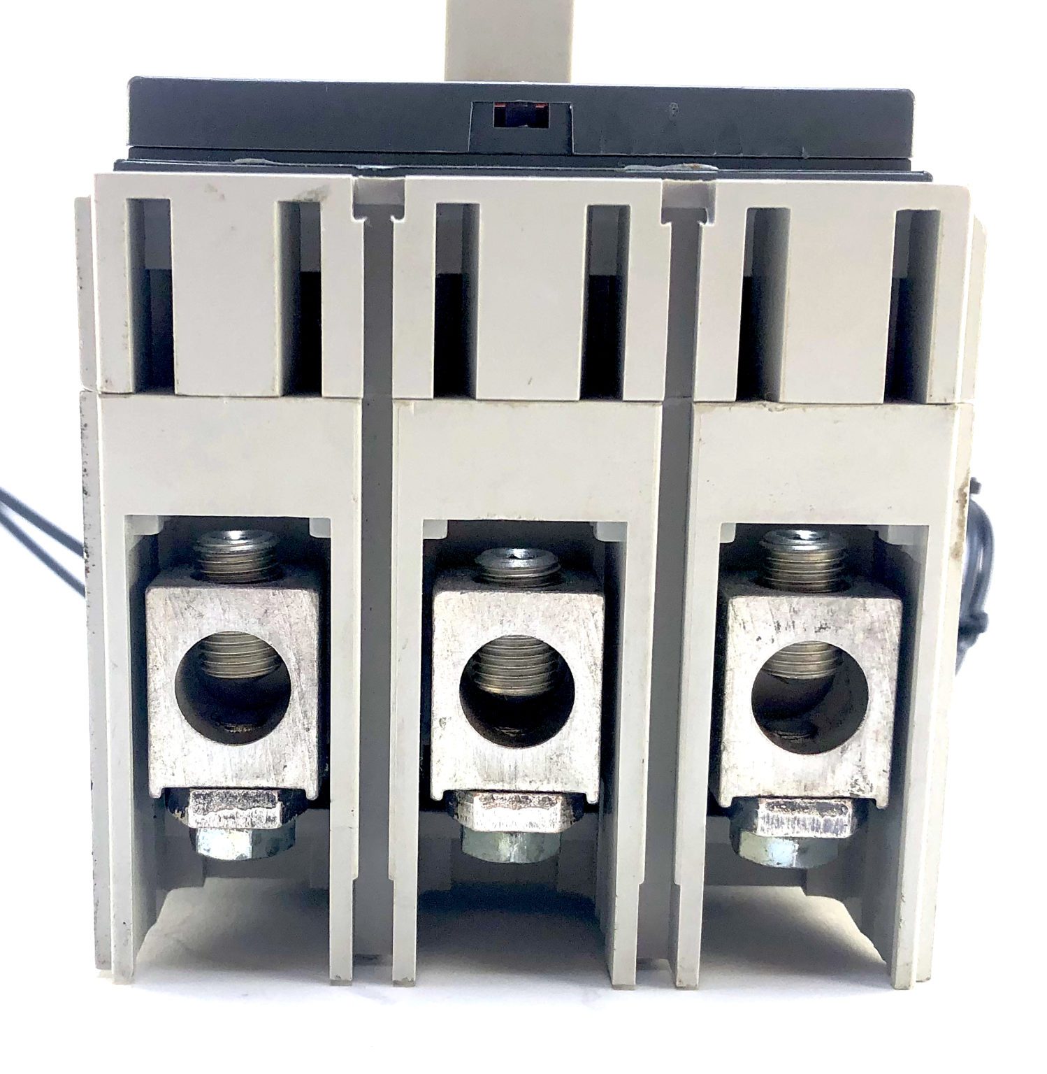 ABB Type S3N SACE 3 Pole 150 Amp 600 Vac Breaker w/Shunt + Aux