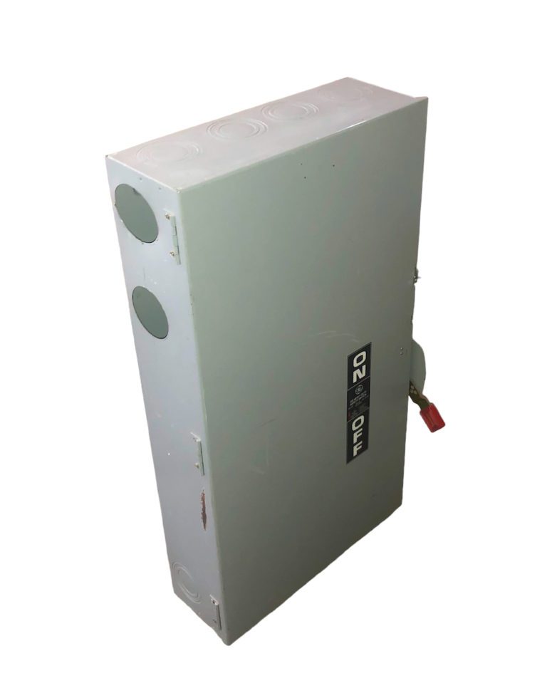 General Electric THN3366 3P3W 600A 600V Non-Fusible Safety Switch