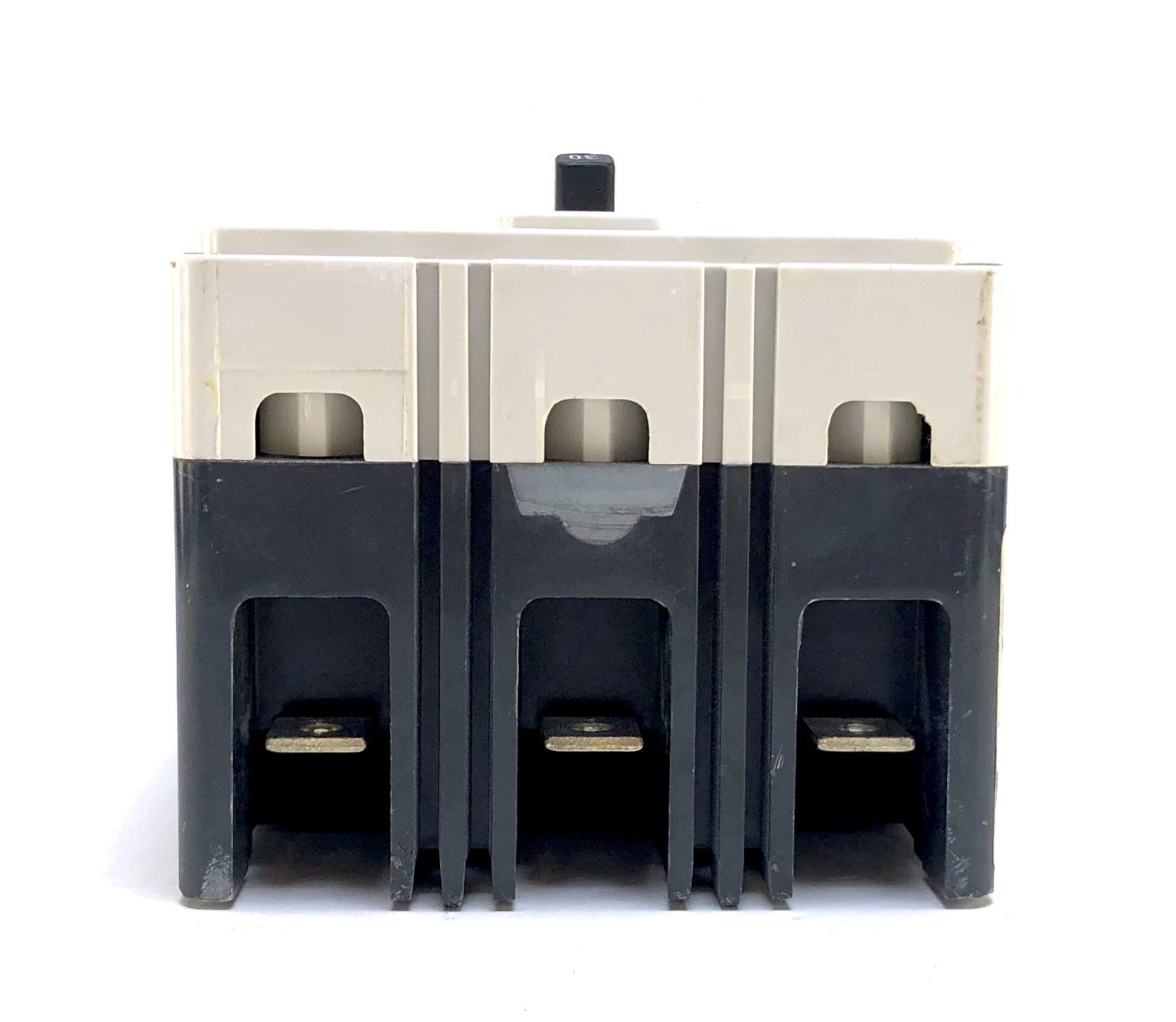 Eaton FD3030 3 Pole 30 Amp 600 Vac Circuit Breaker (CHIP)