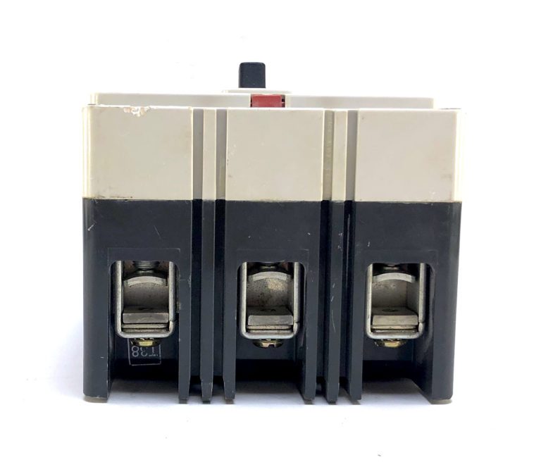 Eaton FD3030 3 Pole 30 Amp 600 Vac Circuit Breaker (CHIP)