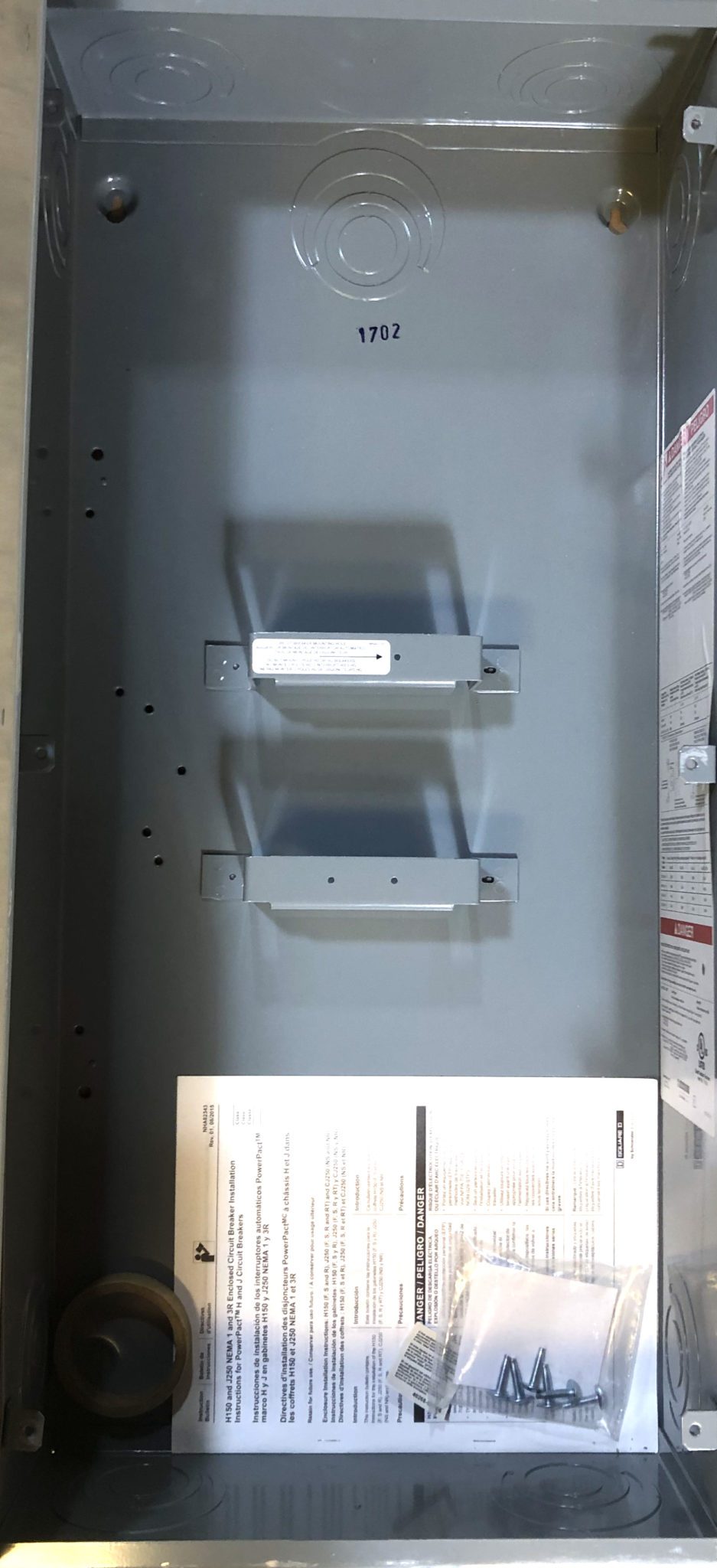 Square D J250F 3P4W 250 Amp 600Vac Type 1 Breaker Enclosure (NIB ...