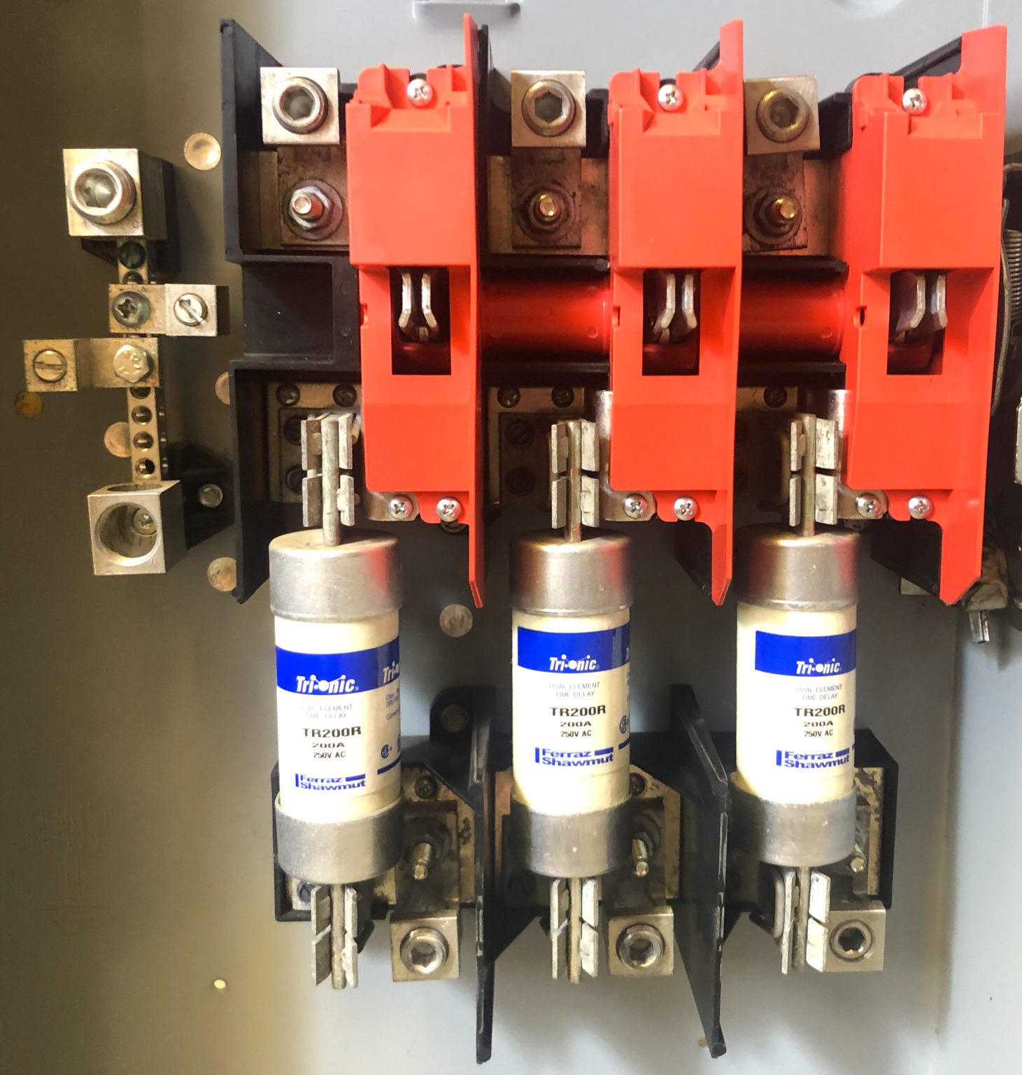 Siemens GF324NR 3P4W 200 Amp 240 Vac Fusible Safety Switch