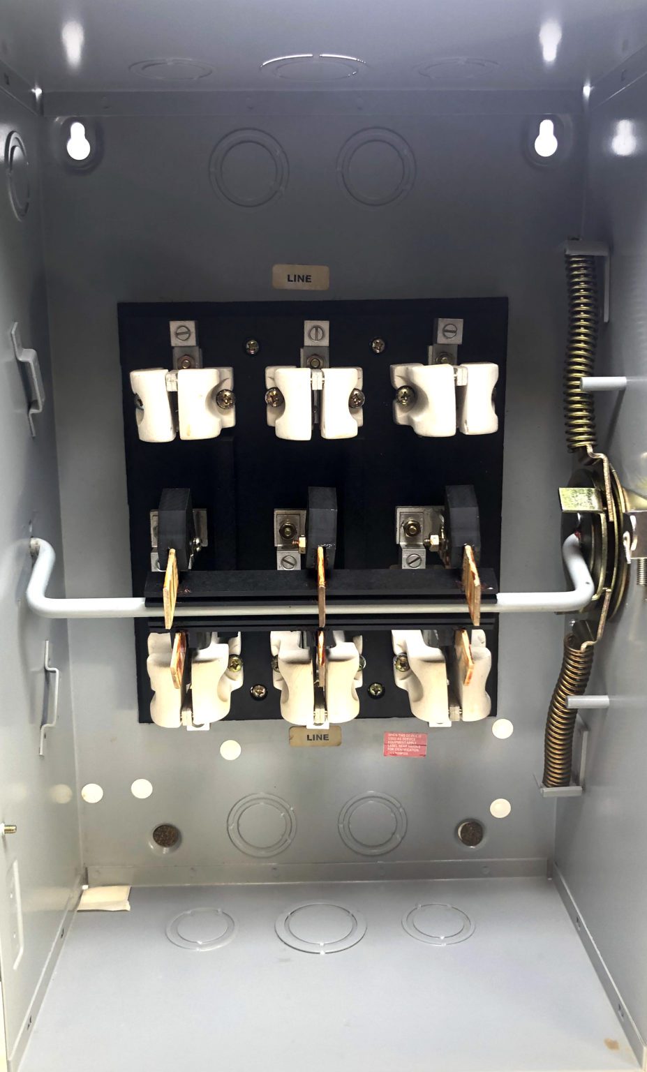 General Electric 3P3W 100Amp 600Vac Double Throw Switch (Surplus)