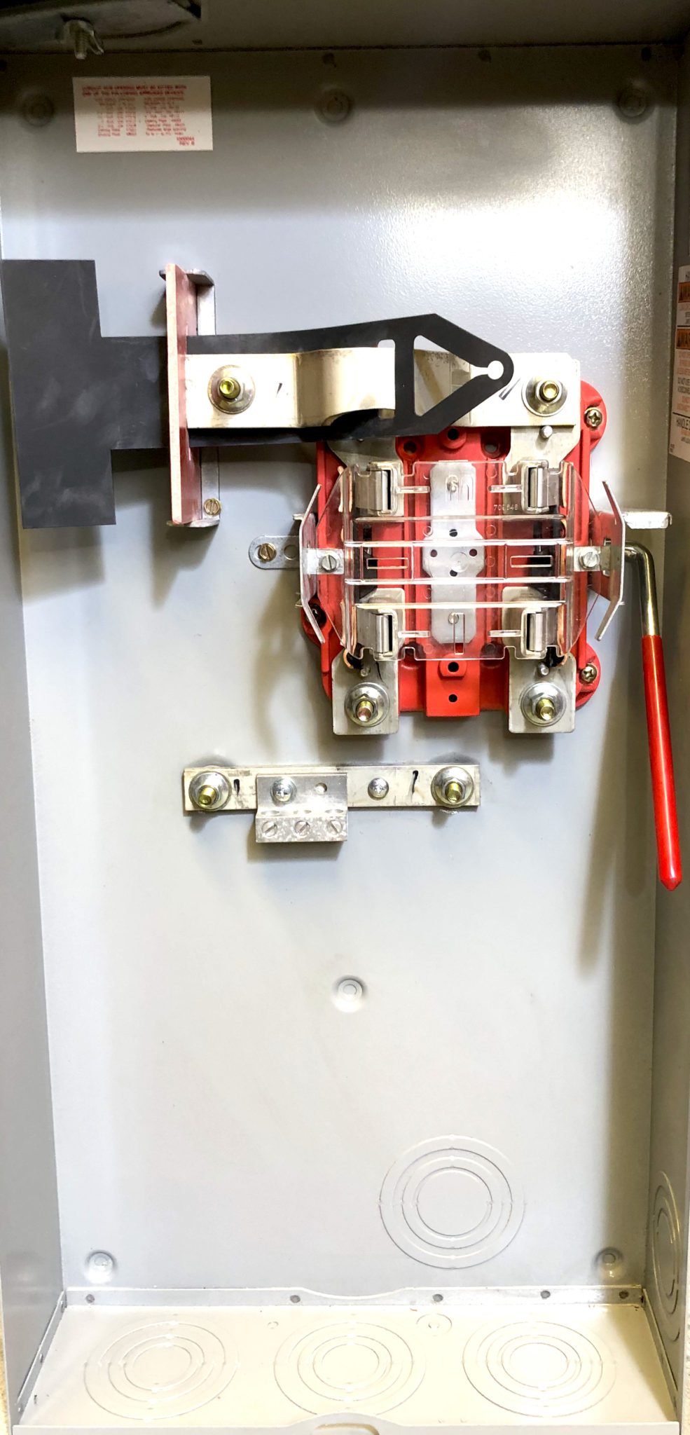 Milbank 320 Amp 600 Vac Type 3R Meter Can (New Surplus)