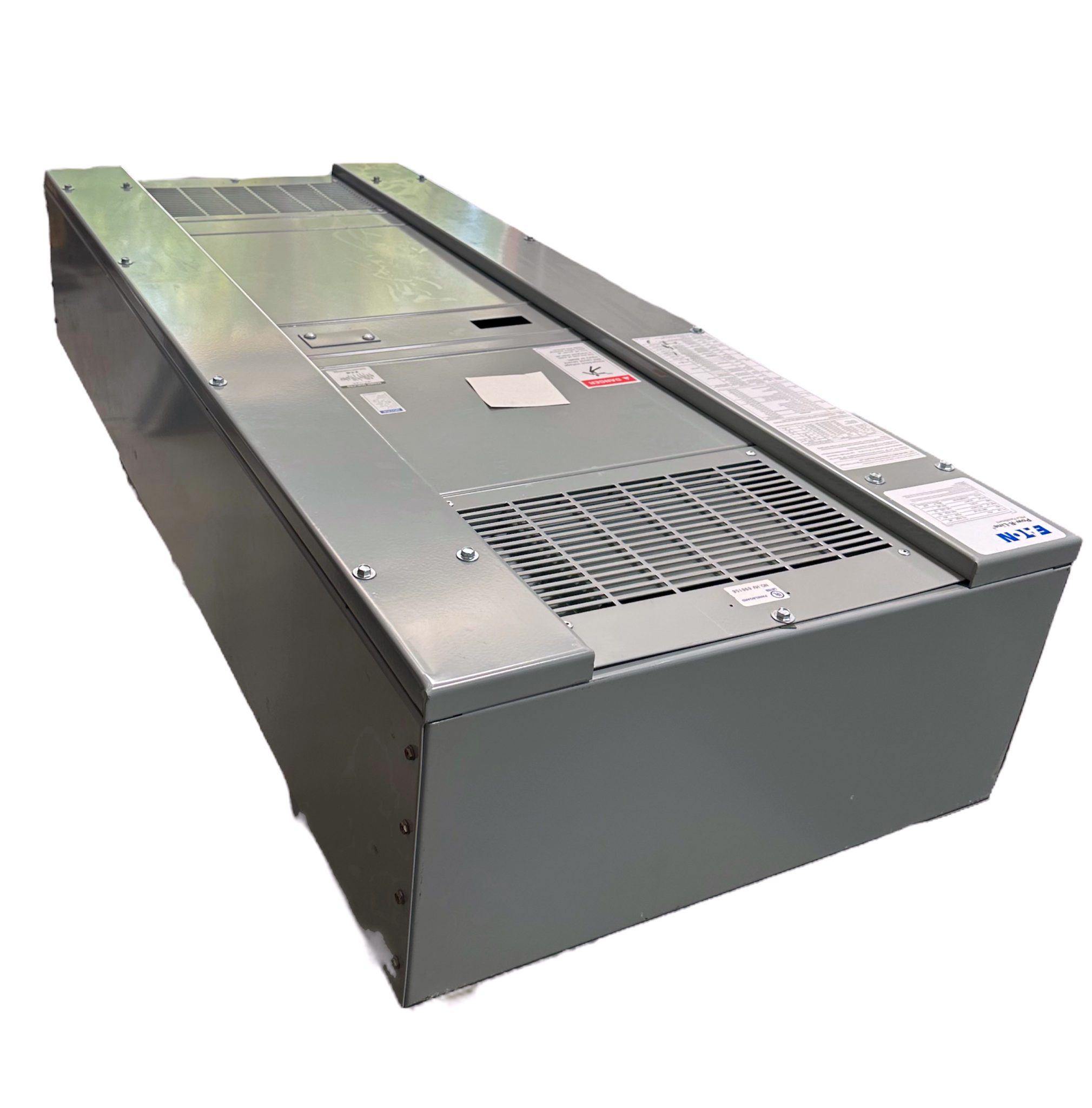 Eaton PRL4 3P4W 400 Amp 208Y/120V 32 Ckt Pow-R-Line Panel (NEW)