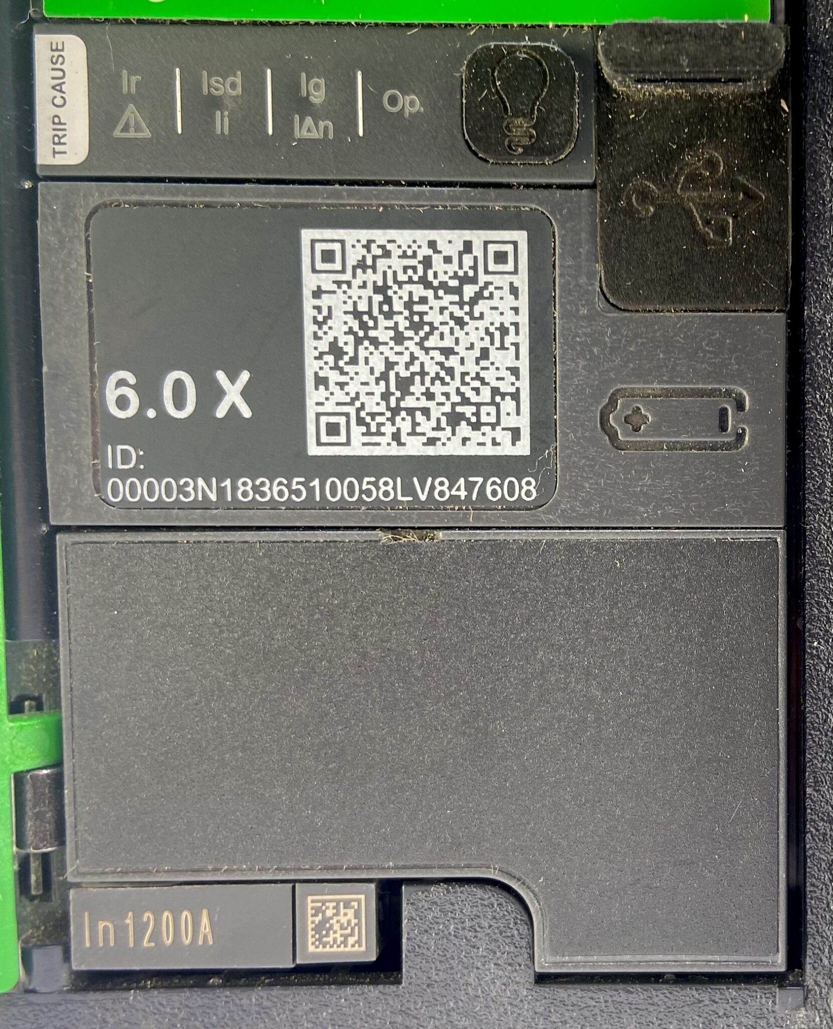 Square D MTZ1-12H 3Pole 1200Amp 600Vac MasterPact Circuit Breaker