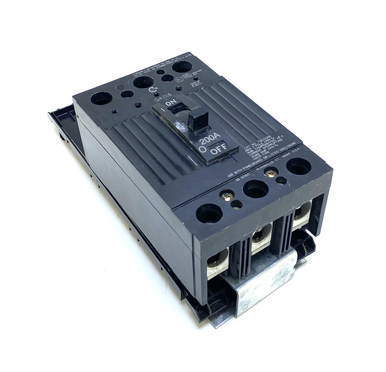 General Electric TQD32200 3 Pole 200 Amp 240 Vac Breaker w/ Kit