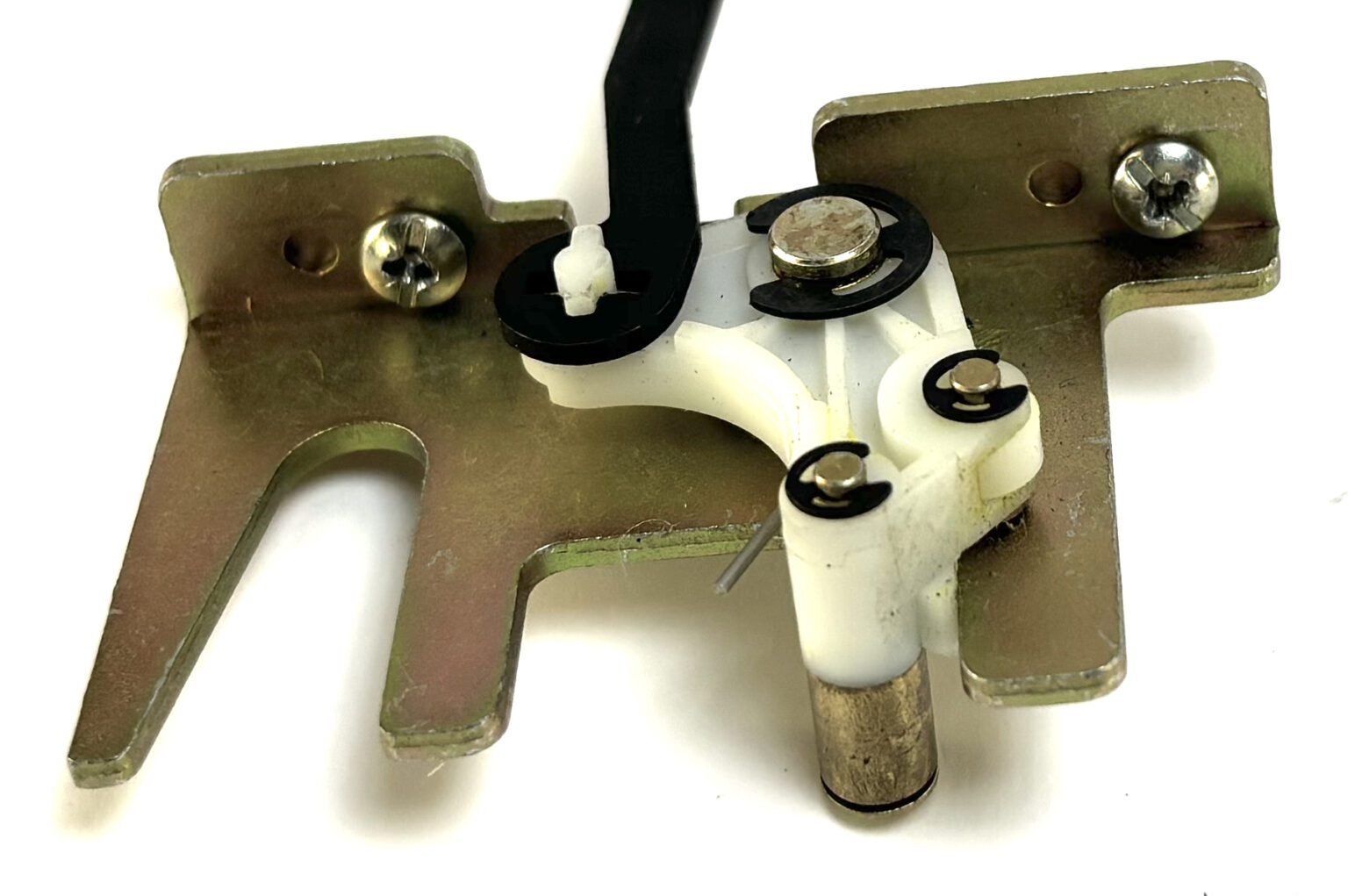 Merlin Gerin - Mechanical Interlock Mechanism for NSJ Breakers