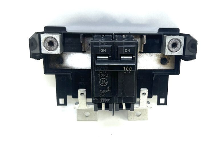 General Electric THQMV200 2 Pole 100 Amp 240 Vac Circuit Breaker ...