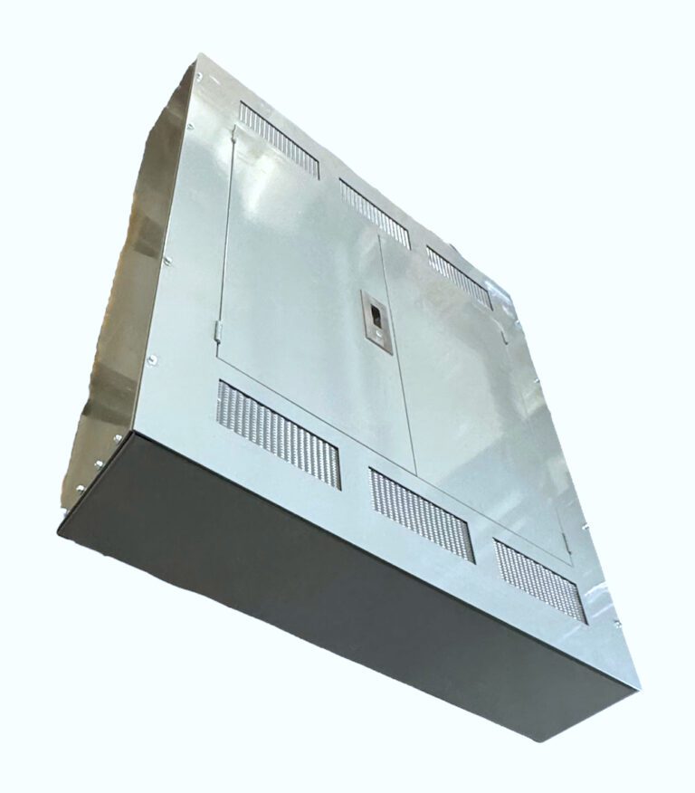 Square D 3P4W 600 Amp 480/277 Vac MLO I-Line Panel (30 Circuit)