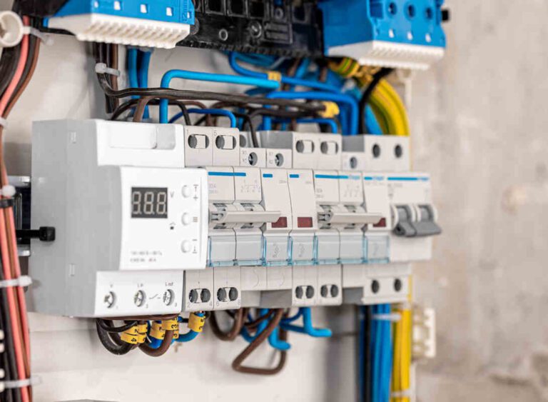 5 Common Circuit Breaker Problems and How to Solve Them | EPC