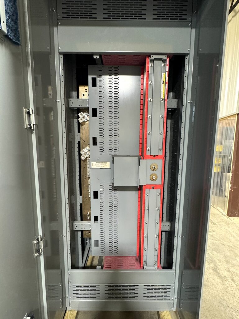 Square D QED 3P4W 2000 Amp 480/277V 65kA NEMA 3R Switchgear w/GFI