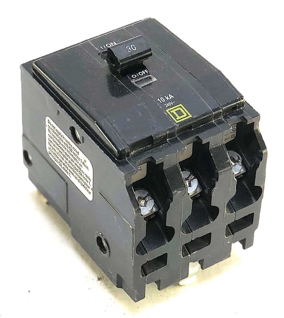 Square D 3P4W 1000A 208/120V 42 Circuits MLO I-Line Breaker Panel