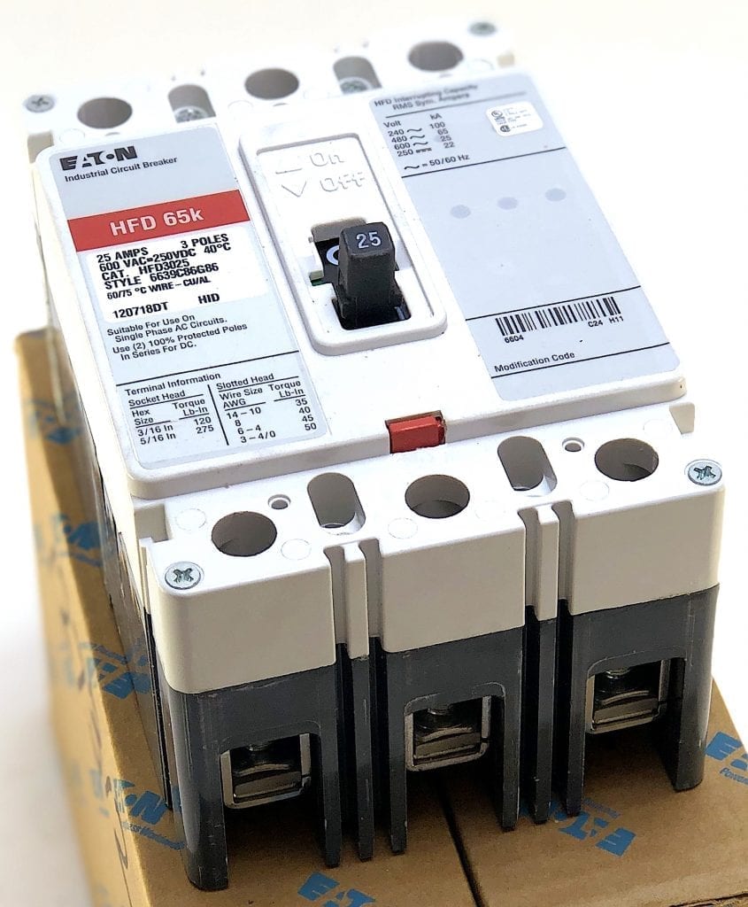 Cutler Hammer HFD3035 3 Pole 35 Amp 600 Vac Circuit Breaker