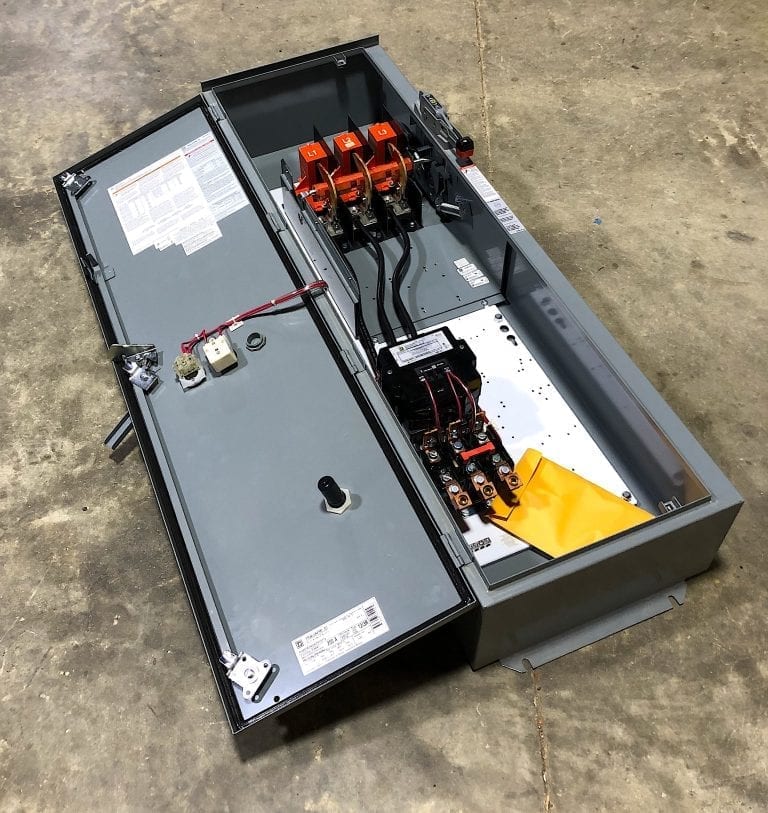 Square D 200 Amp 600 Vac Type 12/3R Size 4 Combination Motor Controller ...