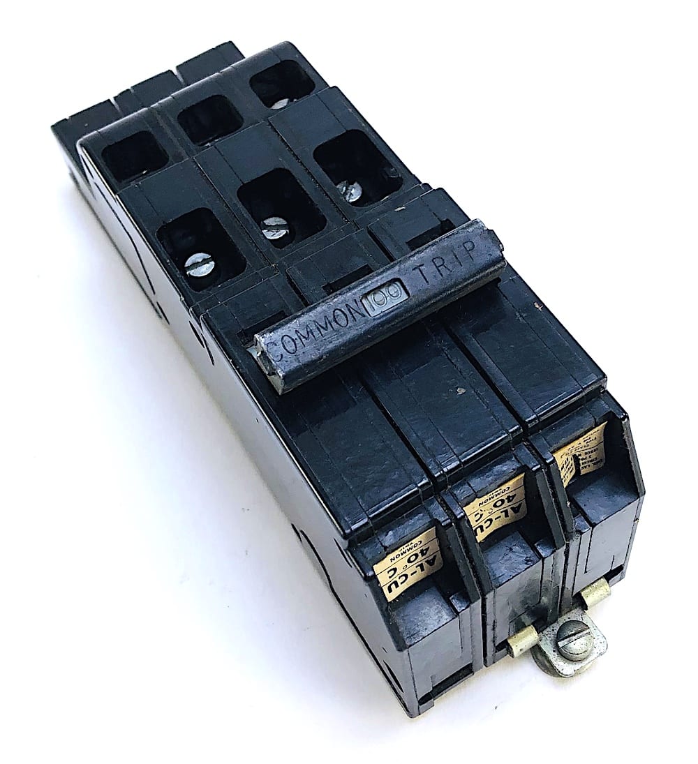 Cutler Hammer CHB3100 3 Pole 100 Amp 240 Vac Circuit Breaker (R1 ...